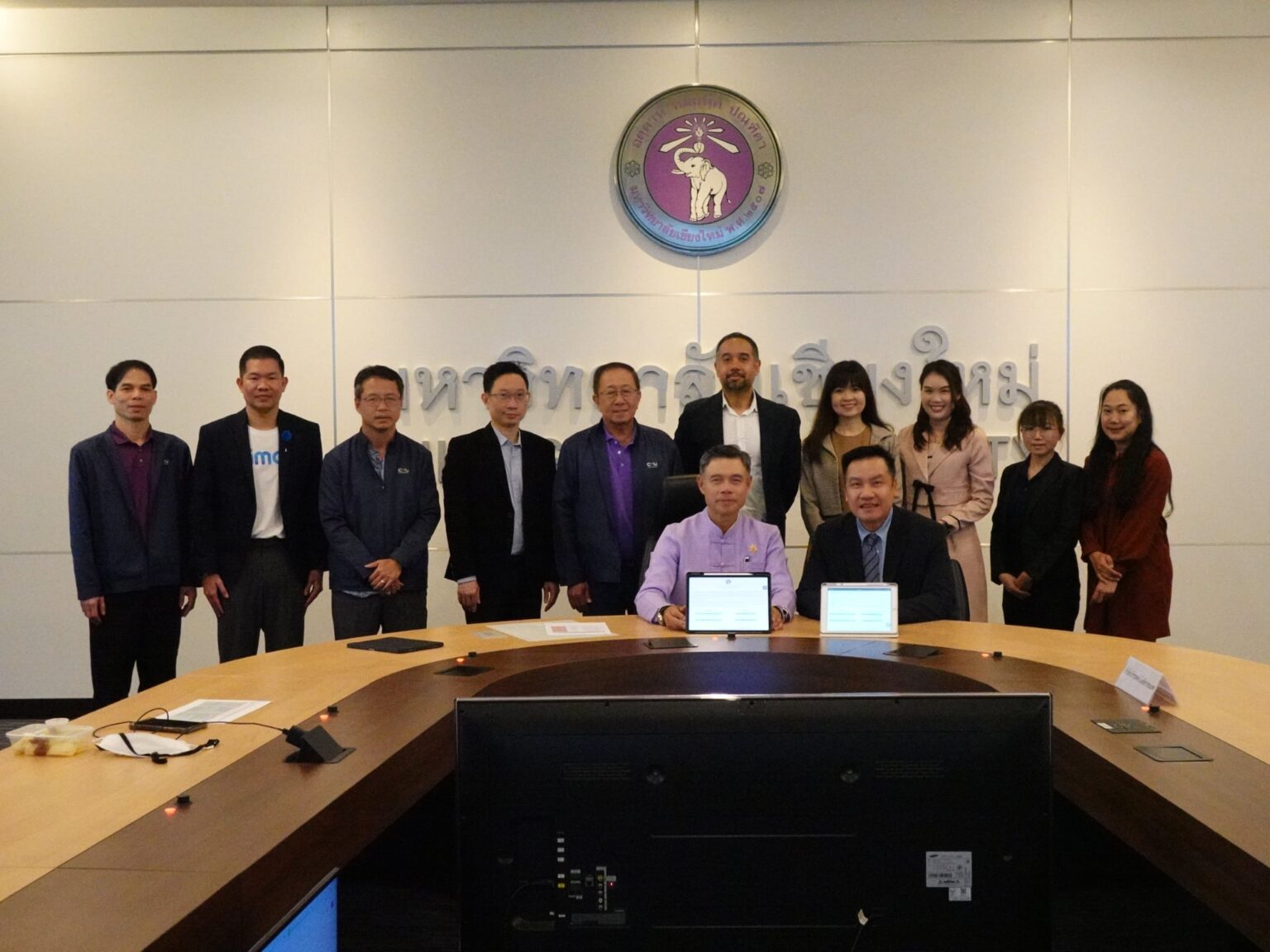 The Language Institute, participated in the signing of the Performance ...